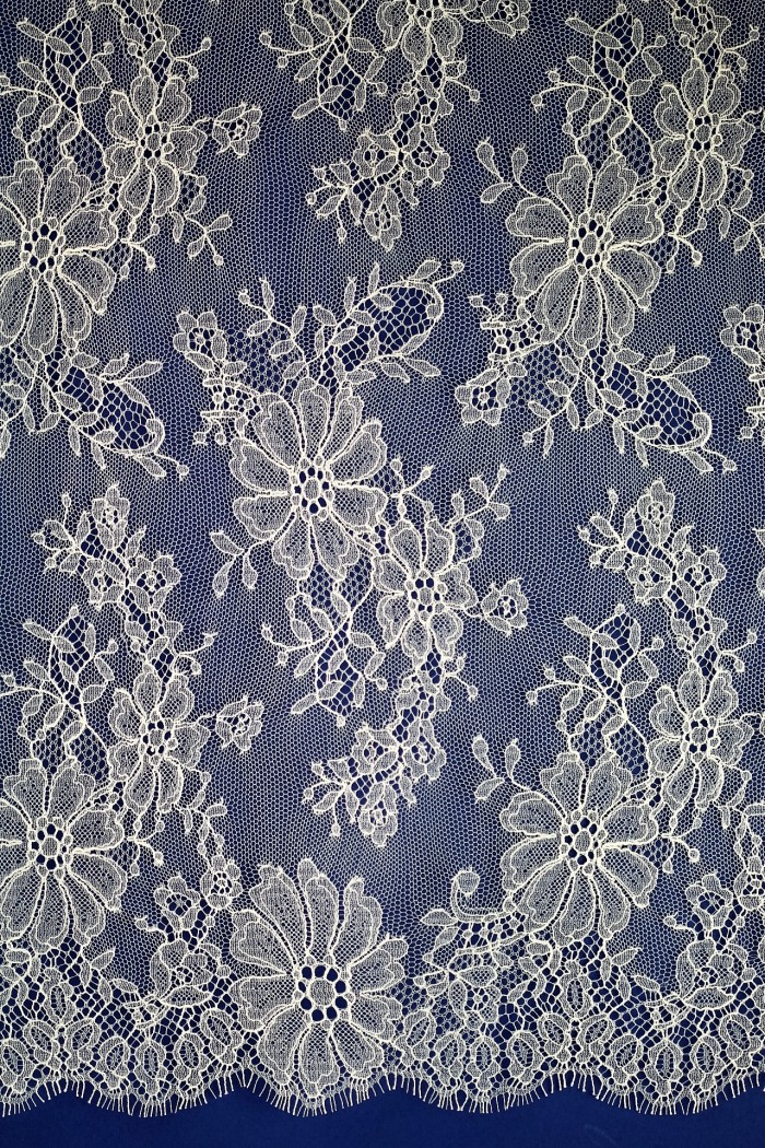 Capucine - French Leavers Lace 3980 - Atelier Dentelles